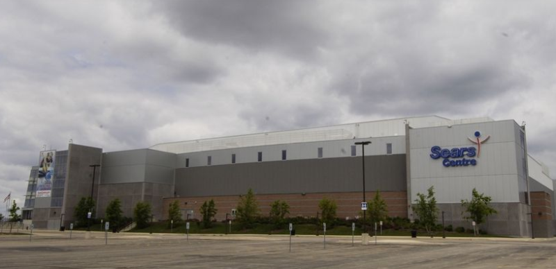 След Sears Tower в Чикаго и Sears Center Arena ще има ново име